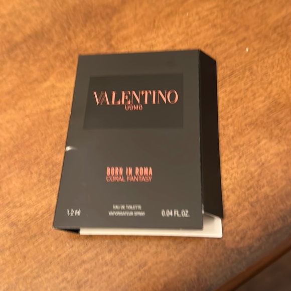 Valentino | Makeup | 5 For 2 Donna Born In Roma Travel Sample Perfume ...